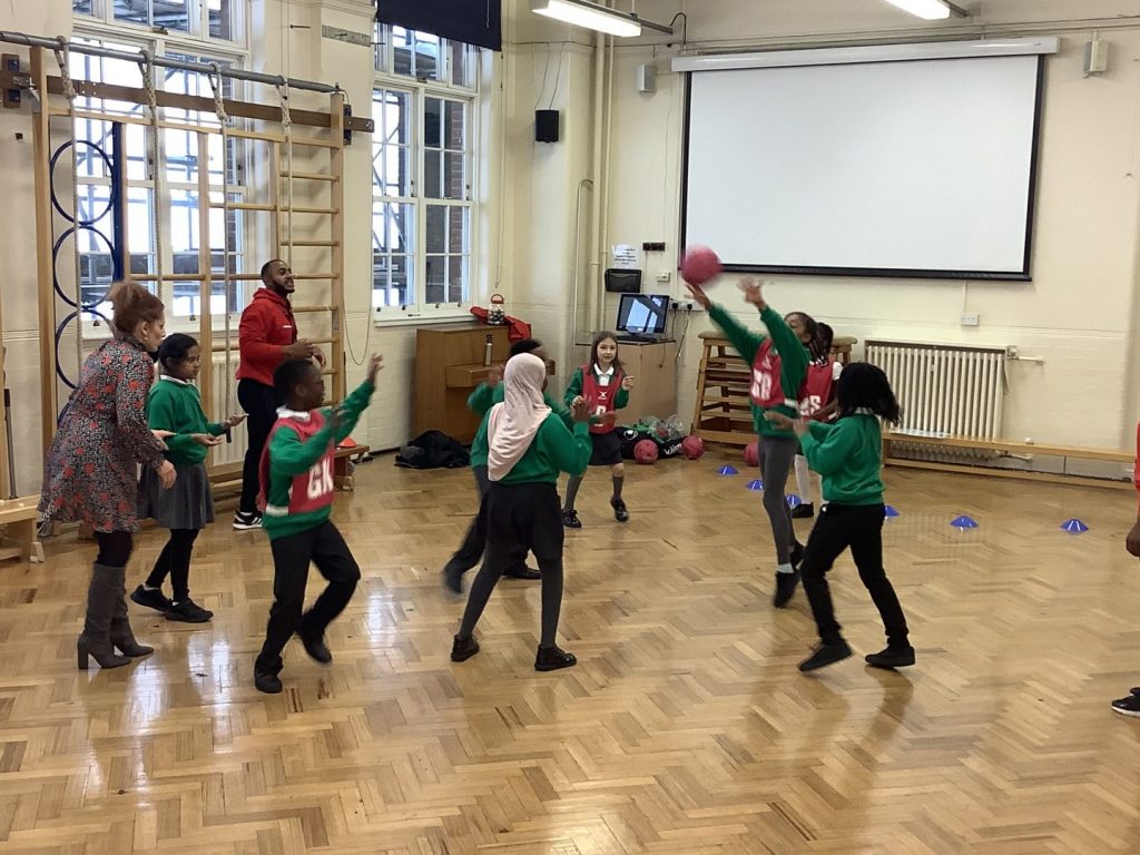 Hoxton Garden Primary School | Year 5 Sharpen Up Their Netball Skills